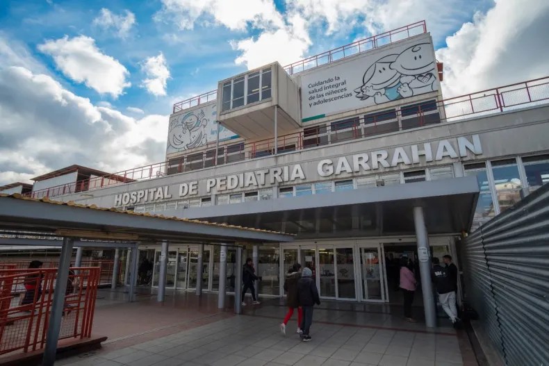 Las autoridades del Garrahan renuncian al aumento salarial para ...